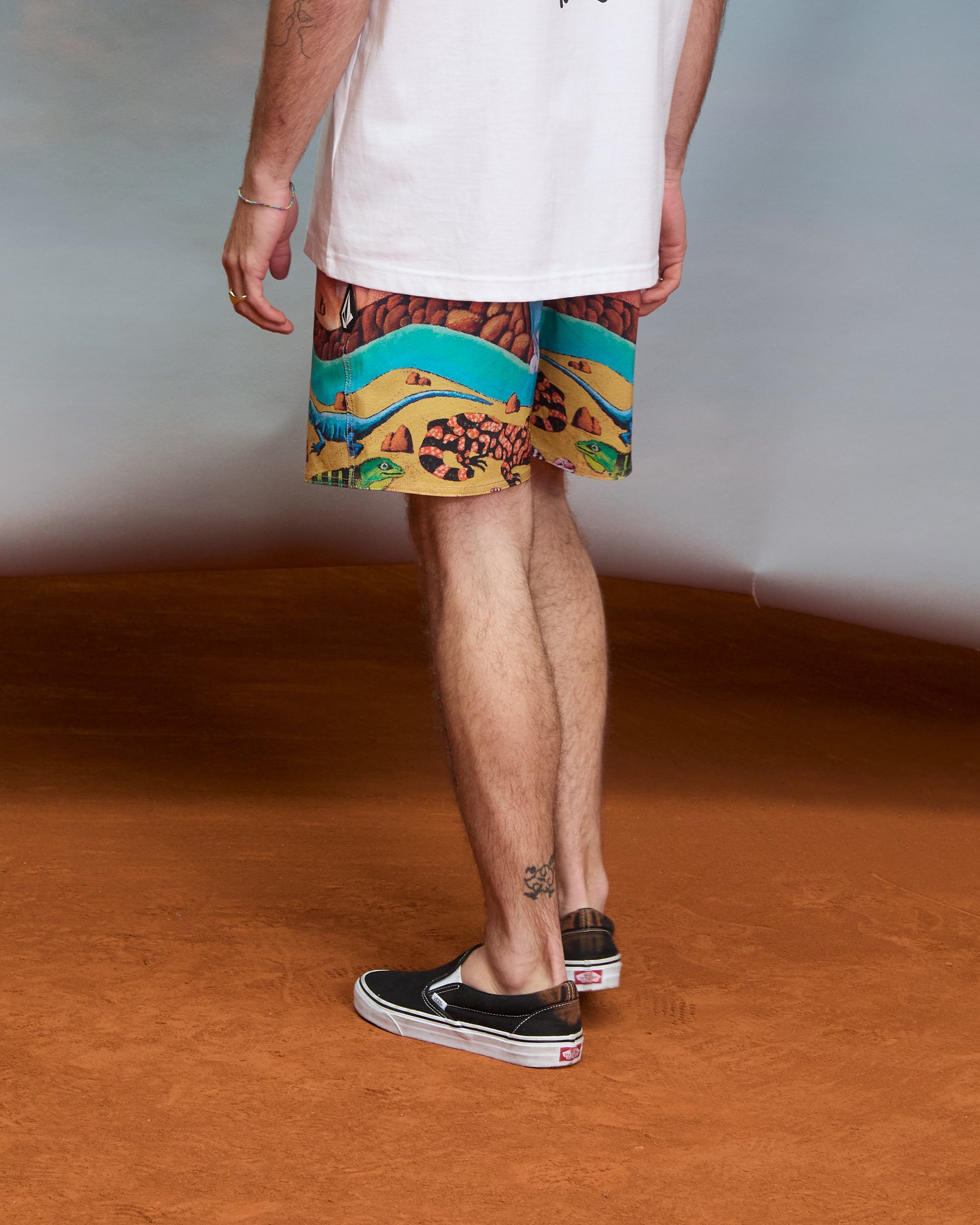 Mickey Mason Trunk 17" Boardshort - Multi - Men - Volcom EU – Volcom España